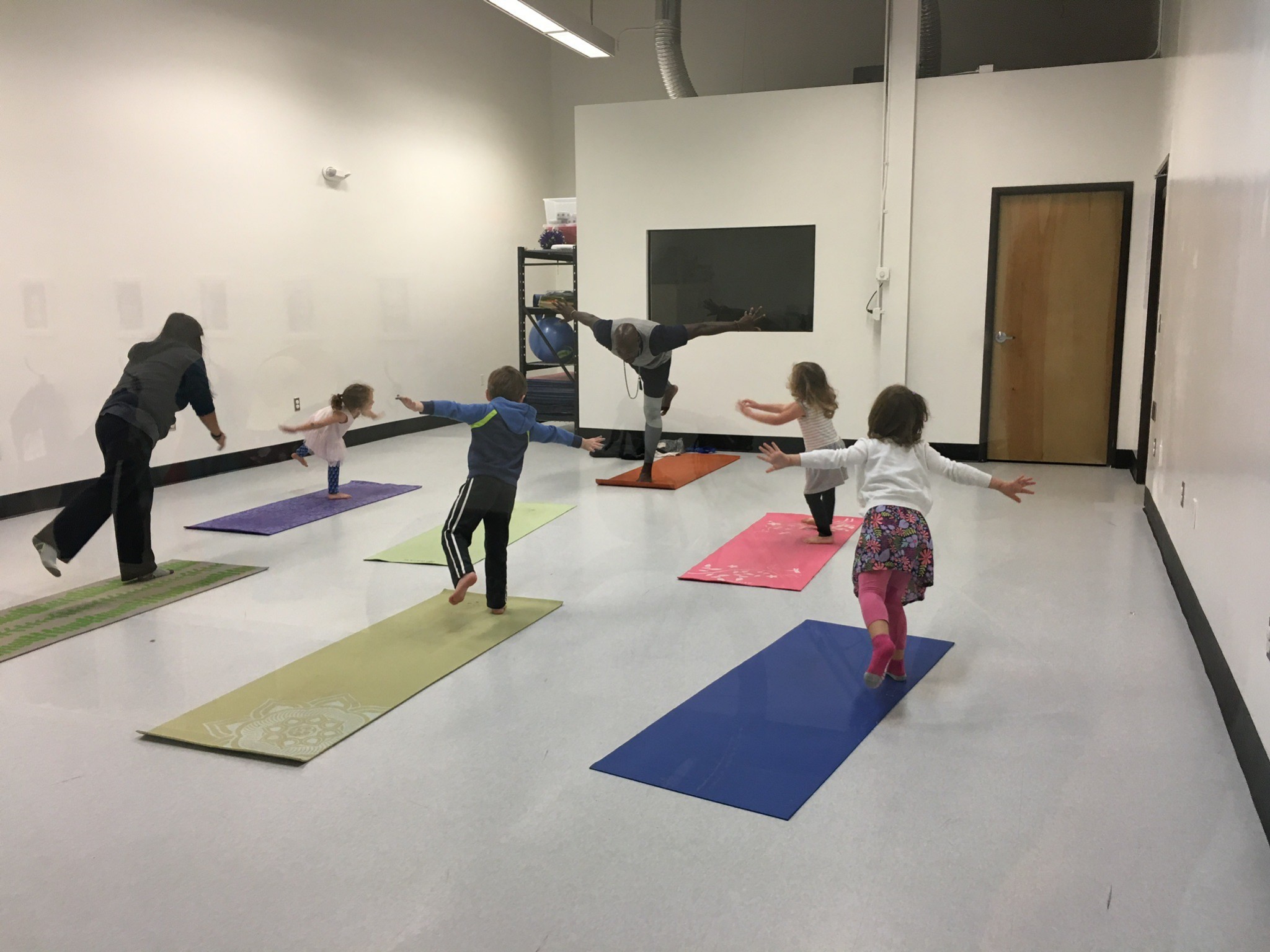 U Play Pop-Up - Movement! September 23, 2017 - The U School